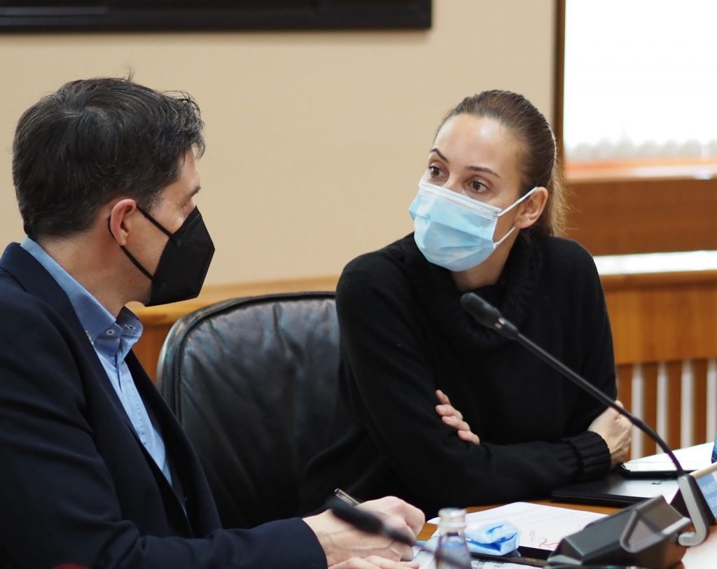 Noa Díaz propón á Xunta que colabore co Concello de Brión na execución ...