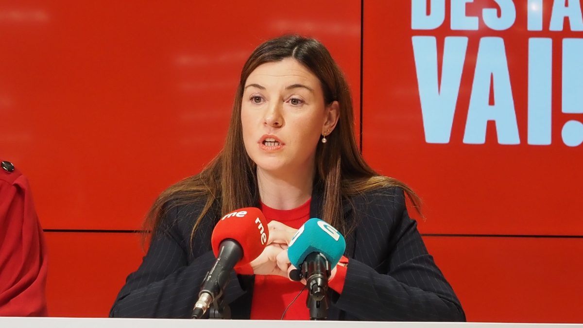 O PSdeG acusa a Rueda de "fuxir dos debates" mentres "só se deixa ver ...